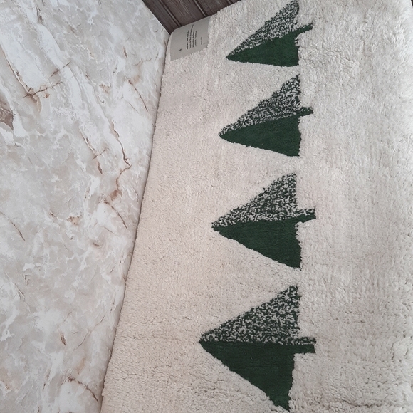 West Elm | Bath | West Elm Modern Trees Tufted Bath Rug | Poshmark
